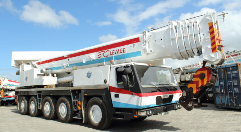 GROVE GMK 5130-1 Mobile crane for hire | ERC Levage Mauritius